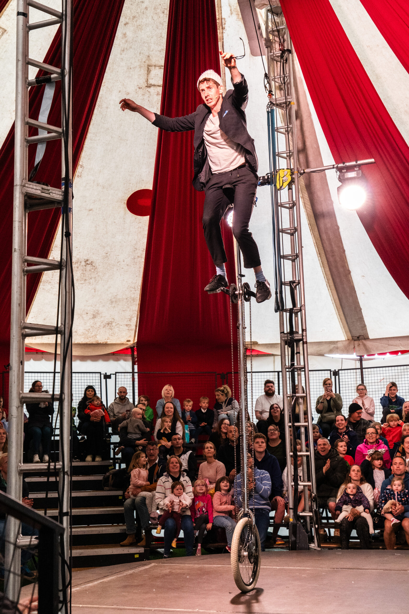 The Show - Circus Piddly